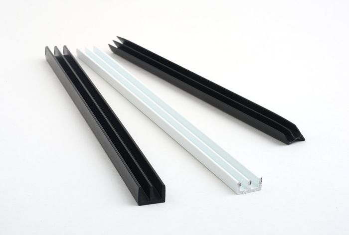 Plastové profily, gumové profily, extruze plastů | IGERED